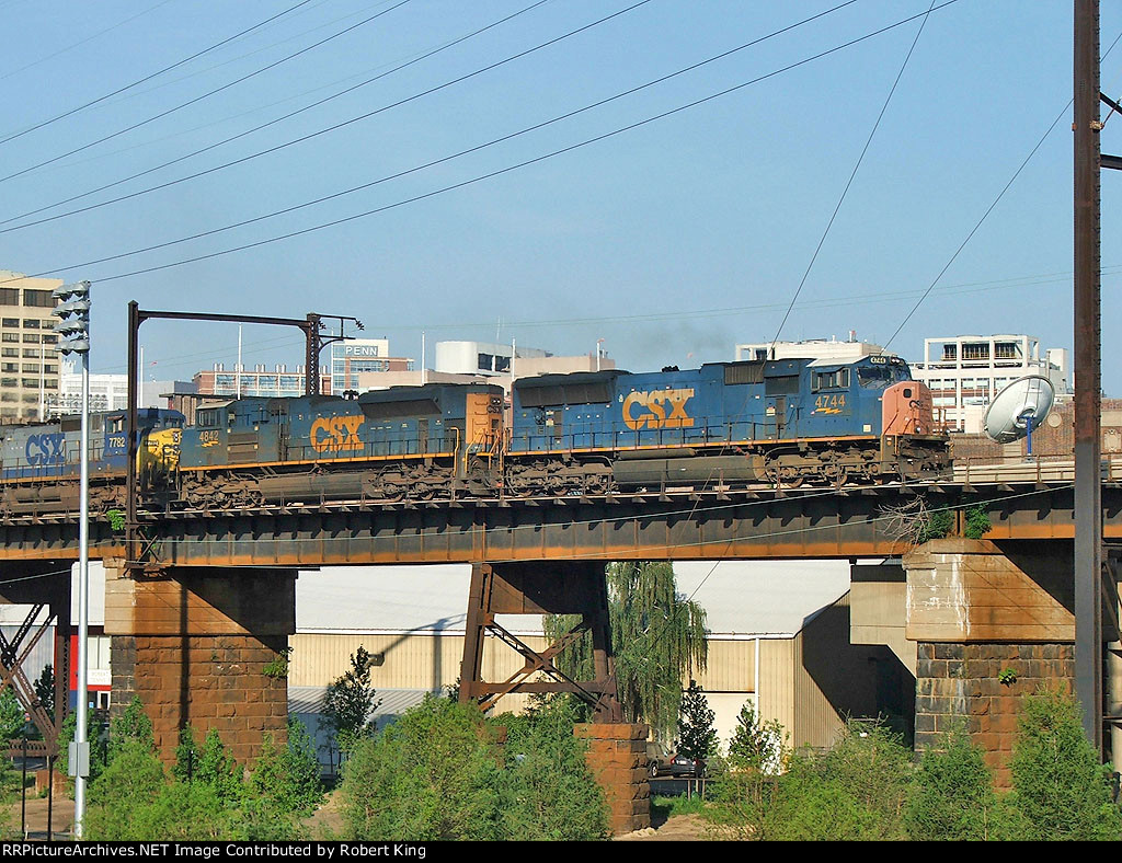 CSX 4744 Q190 (2)